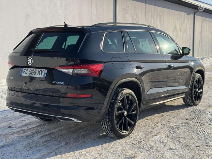 Melns Skoda Kodiaq 2018 Tauragė, ar dzinēja tilpumu 2.00 L un nobraukumu 303 tūkst. km par 16500 €, foto 4 vietnē AUTOMOTO.COM.LV