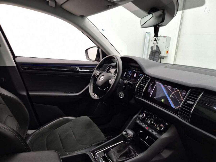 Black Skoda Kodiaq 2021 in Vilnius, with an engine capacity of 1.50 L and mileage of 190 thousand km for 21054 €, photo 7 on AUTOMOTO.COM.LV