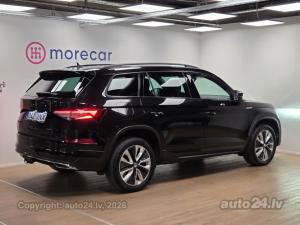 Black Skoda Kodiaq 2022 in Tallinn, with an engine capacity of 2.00 L and mileage of 75 thousand km for 30900 €, photo 5 on AUTOMOTO.COM.LV