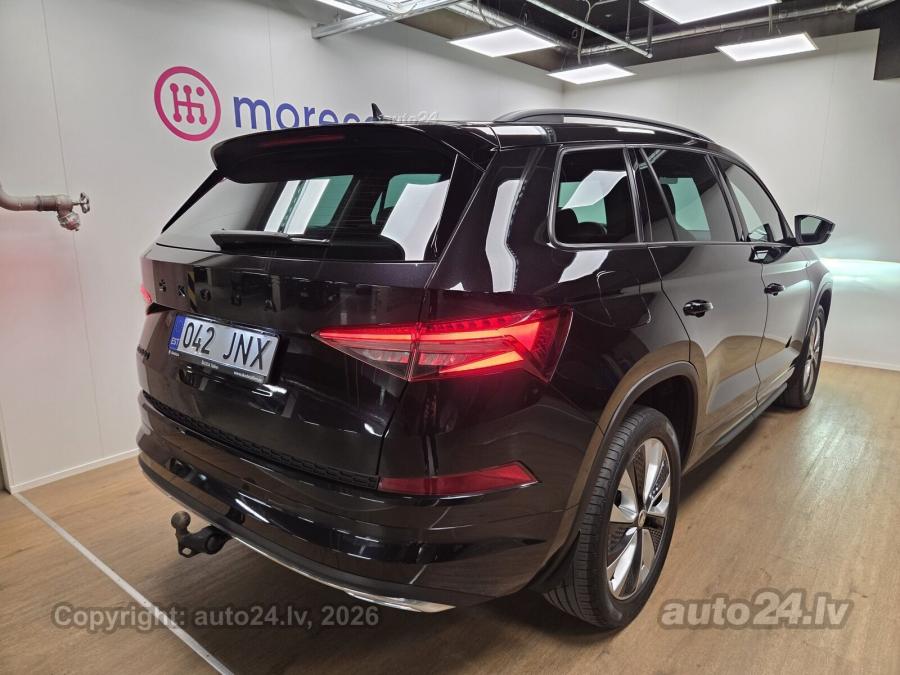 Black Skoda Kodiaq 2022 in Tallinn, with an engine capacity of 2.00 L and mileage of 75 thousand km for 30900 €, photo 7 on AUTOMOTO.COM.LV