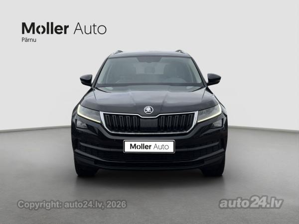 Black Skoda Kodiaq 2017 in Parnu, with an engine capacity of 2.00 L and mileage of 119 thousand km for 21900 €, photo 3 on AUTOMOTO.COM.LV