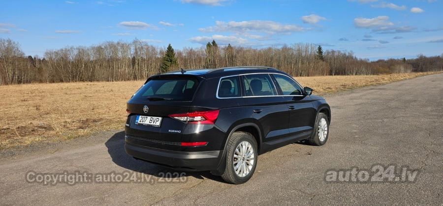 Melns Skoda Kodiaq 2017 Tallina, ar dzinēja tilpumu 2.00 L un nobraukumu 135 tūkst. km par 20500 €, foto 6 vietnē AUTOMOTO.COM.LV