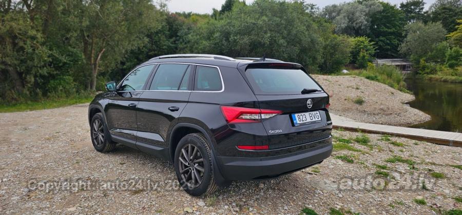 Black Skoda Kodiaq 2017 in Narva, with an engine capacity of 2.00 L and mileage of 107 thousand km for 22000 €, photo 14 on AUTOMOTO.COM.LV