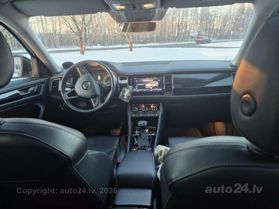 Black Skoda Kodiaq 2018 in Parnu, with an engine capacity of 2.00 L and mileage of 153 thousand km for 23000 €, photo 10 on AUTOMOTO.COM.LV