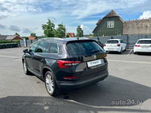 Melns Skoda Kodiaq 2018 Tartu, ar dzinēja tilpumu 0.00 L un nobraukumu 199 tūkst. km par 19900 €, foto 3 vietnē AUTOMOTO.COM.LV