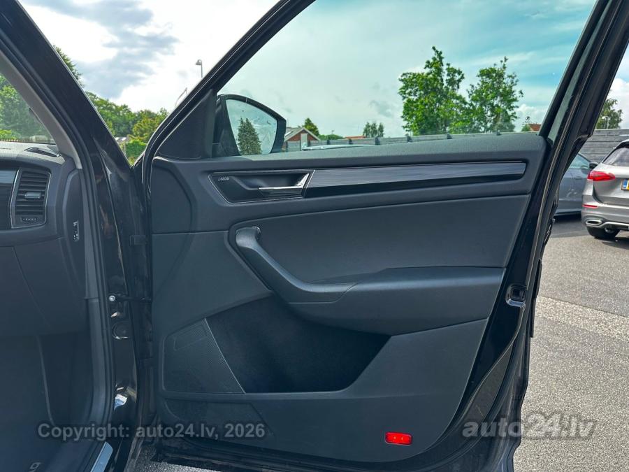 Melns Skoda Kodiaq 2018 Tartu, ar dzinēja tilpumu 0.00 L un nobraukumu 199 tūkst. km par 19900 €, foto 18 vietnē AUTOMOTO.COM.LV