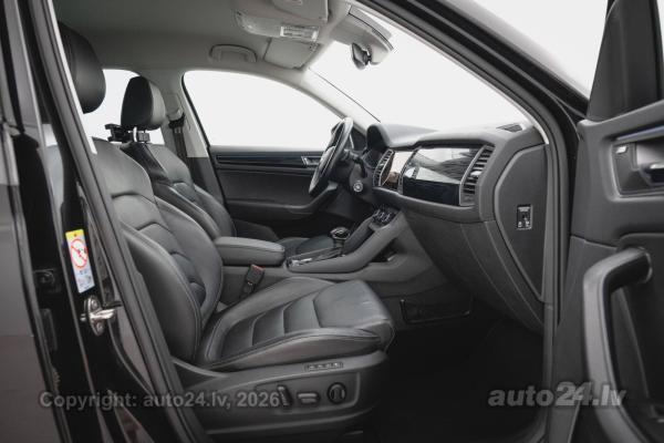 Black Skoda Kodiaq 2018 in Tartu, with an engine capacity of 2.00 L and mileage of 200 thousand km for 21300 €, photo 8 on AUTOMOTO.COM.LV