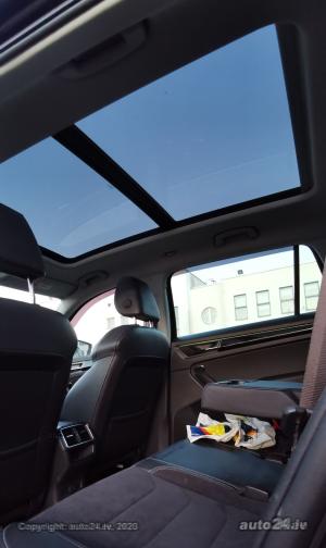Melns Skoda Kodiaq 2018 Tallina, ar dzinēja tilpumu 2.00 L un nobraukumu 82 tūkst. km par 22500 €, foto 8 vietnē AUTOMOTO.COM.LV