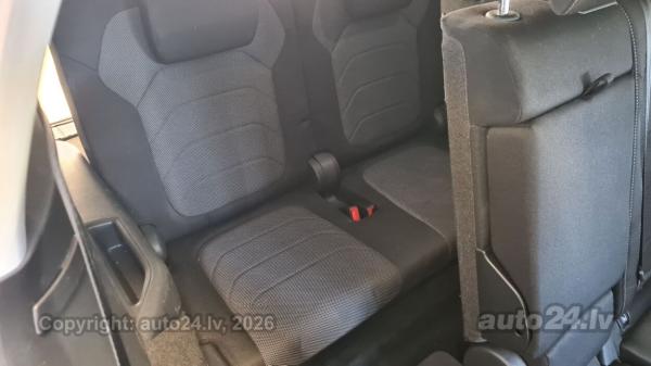 Melns Skoda Kodiaq 2019 Tartu, ar dzinēja tilpumu 2.00 L un nobraukumu 166 tūkst. km par 23500 €, foto 9 vietnē AUTOMOTO.COM.LV
