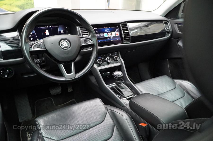 Melns Skoda Kodiaq 2019 Tallina, ar dzinēja tilpumu 2.00 L un nobraukumu 180 tūkst. km par 24900 €, foto 12 vietnē AUTOMOTO.COM.LV