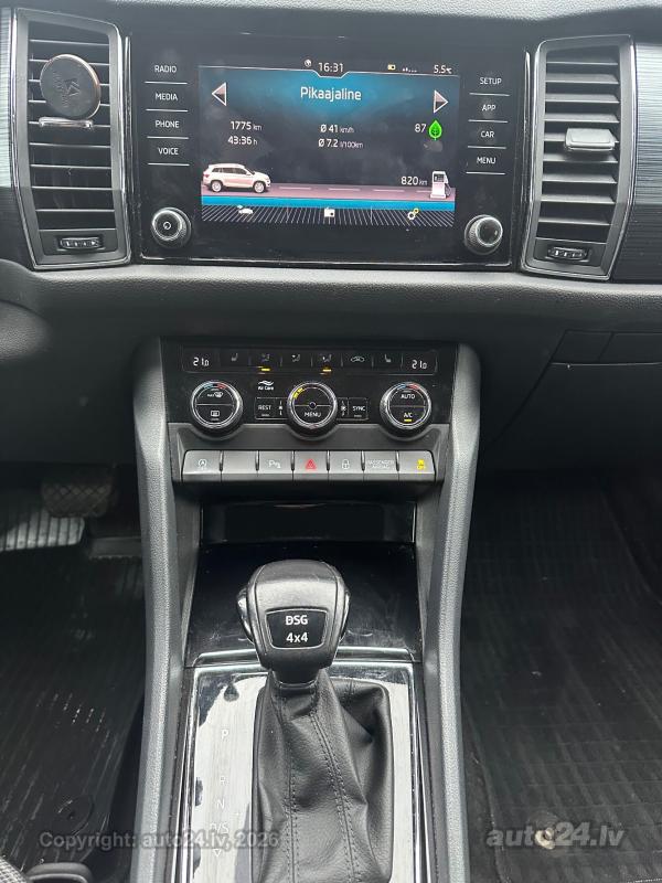 Melns Skoda Kodiaq 2019 Tallina, ar dzinēja tilpumu 2.00 L un nobraukumu 172 tūkst. km par 21500 €, foto 5 vietnē AUTOMOTO.COM.LV