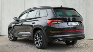 Black Skoda Kodiaq 2020 in Tallinn, with an engine capacity of 2.00 L and mileage of 143 thousand km for 29500 €, photo 4 on AUTOMOTO.COM.LV