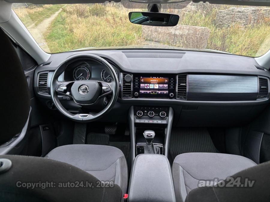Black Skoda Kodiaq 2020 in Tallinn, with an engine capacity of 1.50 L and mileage of 141 thousand km for 21000 €, photo 11 on AUTOMOTO.COM.LV