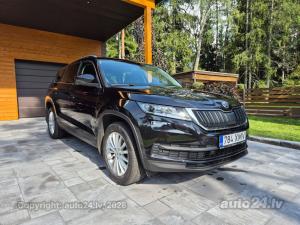 Black Skoda Kodiaq 2021 in Tallinn, with an engine capacity of 1.50 L and mileage of 205 thousand km for 20000 €, photo 2 on AUTOMOTO.COM.LV