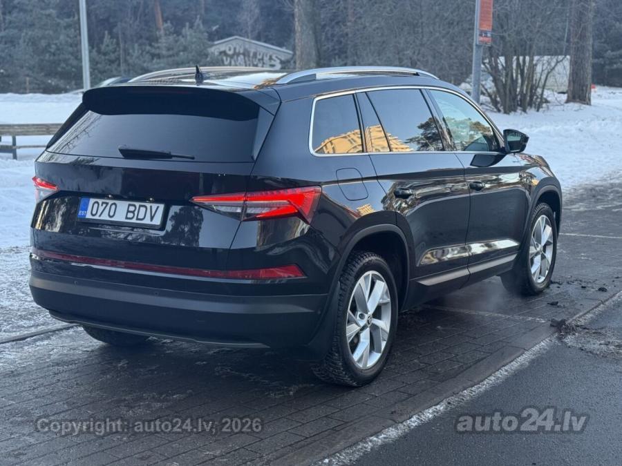 Черный Шкода Kodiaq 2021 в Таллин, объемом двигателя 2.00 л и пробегом 147 тыс. км за 26900 €, фото 4 на AUTOMOTO.COM.LV