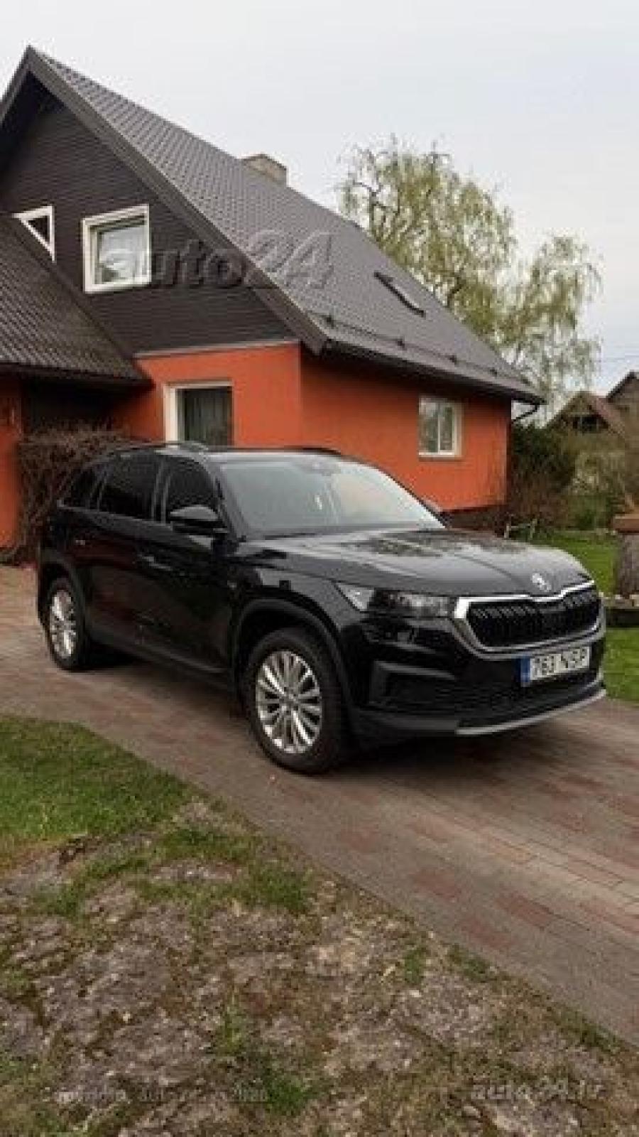 Черный Шкода Kodiaq 2021 в Таллин, объемом двигателя 1.50 л и пробегом 61 тыс. км за 26500 €, фото 4 на AUTOMOTO.COM.LV