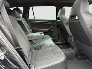 Black Skoda Kodiaq 2021 in Parnu, with an engine capacity of 1.50 L and mileage of 91 thousand km for 27400 €, photo 7 on AUTOMOTO.COM.LV