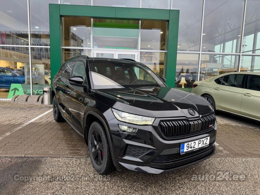 Melns Skoda Kodiaq 2022 Tartu, ar dzinēja tilpumu 2.00 L un nobraukumu 64 tūkst. km par 37900 €, foto 1 vietnē AUTOMOTO.COM.LV