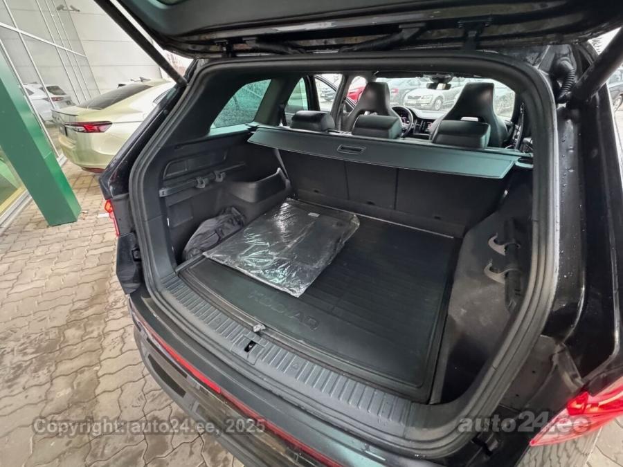 Melns Skoda Kodiaq 2022 Tartu, ar dzinēja tilpumu 2.00 L un nobraukumu 64 tūkst. km par 37900 €, foto 10 vietnē AUTOMOTO.COM.LV