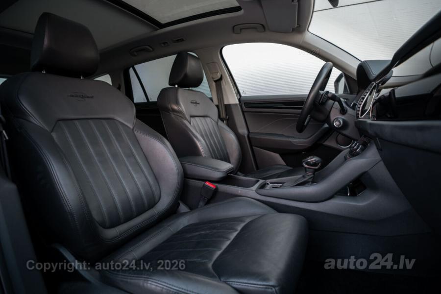 Melns Skoda Kodiaq 2022 Tartu, ar dzinēja tilpumu 2.00 L un nobraukumu 87 tūkst. km par 36900 €, foto 12 vietnē AUTOMOTO.COM.LV