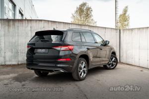 Melns Skoda Kodiaq 2022 Tartu, ar dzinēja tilpumu 2.00 L un nobraukumu 62 tūkst. km par 37900 €, foto 3 vietnē AUTOMOTO.COM.LV