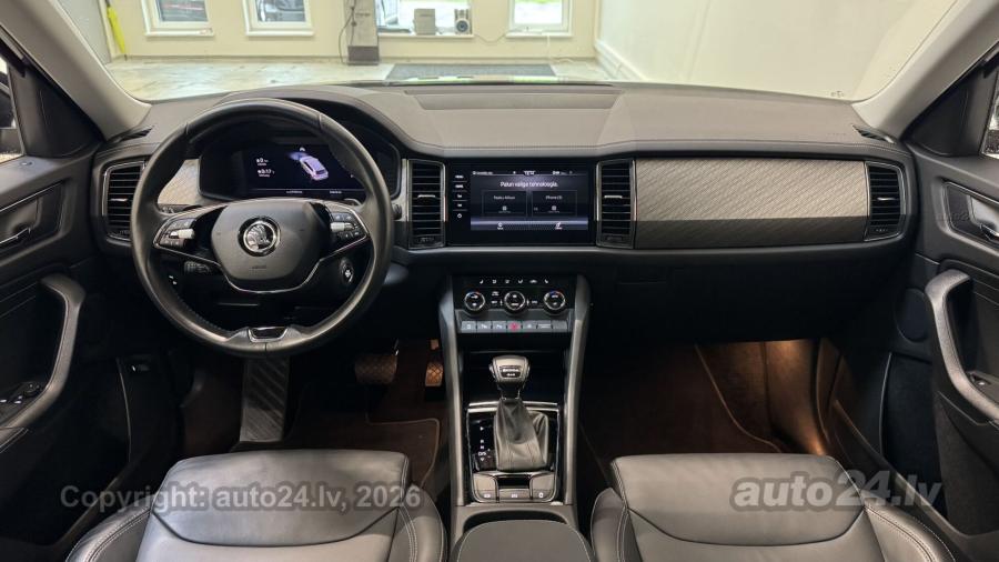 Черный Шкода Kodiaq 2022 в Таллин, объемом двигателя 2.00 л и пробегом 95 тыс. км за 31900 €, фото 6 на AUTOMOTO.COM.LV