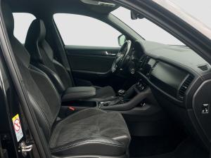 Melns Skoda Kodiaq 2022 Pērnava, ar dzinēja tilpumu 2.00 L un nobraukumu 162 tūkst. km par 29850 €, foto 6 vietnē AUTOMOTO.COM.LV