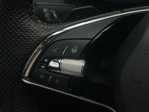Melns Skoda Kodiaq 2022 Pērnava, ar dzinēja tilpumu 2.00 L un nobraukumu 162 tūkst. km par 29850 €, foto 16 vietnē AUTOMOTO.COM.LV