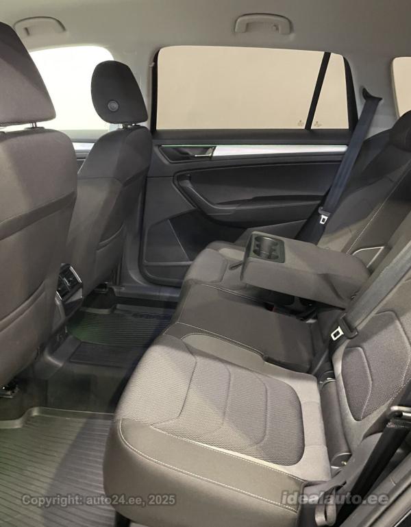 Melns Skoda Kodiaq 2023 Tallina, ar dzinēja tilpumu 1.97 L un nobraukumu 46 tūkst. km par 32900 €, foto 11 vietnē AUTOMOTO.COM.LV
