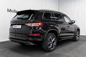 Черный Шкода Kodiaq 2023 в Таллин, объемом двигателя 2.00 л и пробегом 156 тыс. км за 33300 €, фото 7 на AUTOMOTO.COM.LV