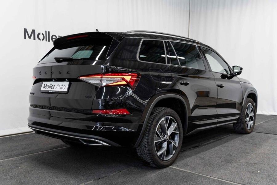 Черный Шкода Kodiaq 2023 в Таллин, объемом двигателя 2.00 л и пробегом 156 тыс. км за 33300 €, фото 7 на AUTOMOTO.COM.LV