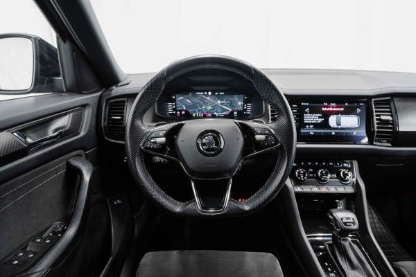 Черный Шкода Kodiaq 2023 в Таллин, объемом двигателя 2.00 л и пробегом 156 тыс. км за 33300 €, фото 10 на AUTOMOTO.COM.LV