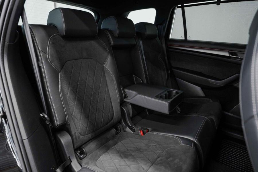 Черный Шкода Kodiaq 2023 в Таллин, объемом двигателя 2.00 л и пробегом 156 тыс. км за 33300 €, фото 15 на AUTOMOTO.COM.LV
