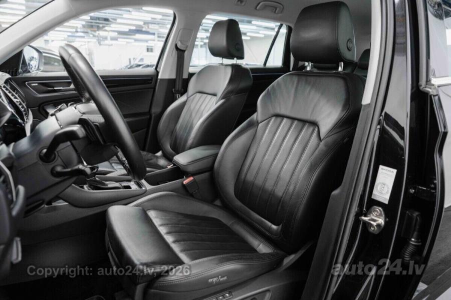 Black Skoda Kodiaq 2023 in Tallinn, with an engine capacity of 2.00 L and mileage of 102 thousand km for 33900 €, photo 12 on AUTOMOTO.COM.LV