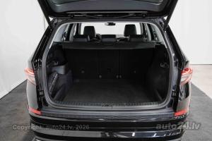 Black Skoda Kodiaq 2023 in Tallinn, with an engine capacity of 2.00 L and mileage of 102 thousand km for 33900 €, photo 17 on AUTOMOTO.COM.LV