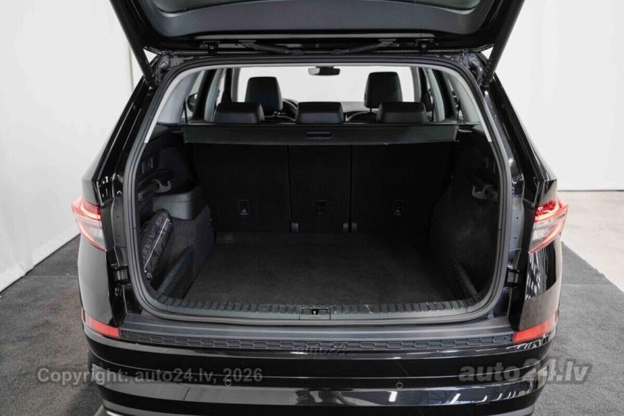 Black Skoda Kodiaq 2023 in Tallinn, with an engine capacity of 2.00 L and mileage of 102 thousand km for 33900 €, photo 17 on AUTOMOTO.COM.LV