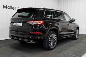 Melns Skoda Kodiaq 2023 Tallina, ar dzinēja tilpumu 2.00 L un nobraukumu 102 tūkst. km par 33900 €, foto 6 vietnē AUTOMOTO.COM.LV