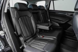 Melns Skoda Kodiaq 2023 Tallina, ar dzinēja tilpumu 2.00 L un nobraukumu 102 tūkst. km par 33900 €, foto 13 vietnē AUTOMOTO.COM.LV