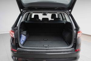 Черный Шкода Kodiaq 2023 в Пеэтри, объемом двигателя 2.00 л и пробегом 129 тыс. км за 35750 €, фото 16 на AUTOMOTO.COM.LV