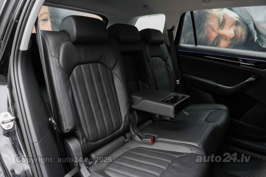 Melns Skoda Kodiaq 2023 Tallina, ar dzinēja tilpumu 2.00 L un nobraukumu 129 tūkst. km par 35750 €, foto 13 vietnē AUTOMOTO.COM.LV