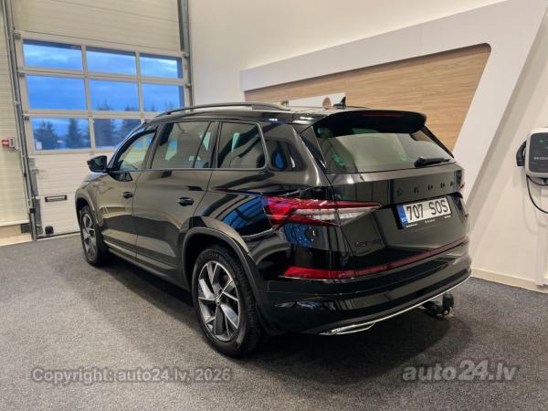 Черный Шкода Kodiaq 2024 в Раквере, объемом двигателя 2.00 л и пробегом 10 тыс. км за 38500 €, фото 3 на AUTOMOTO.COM.LV