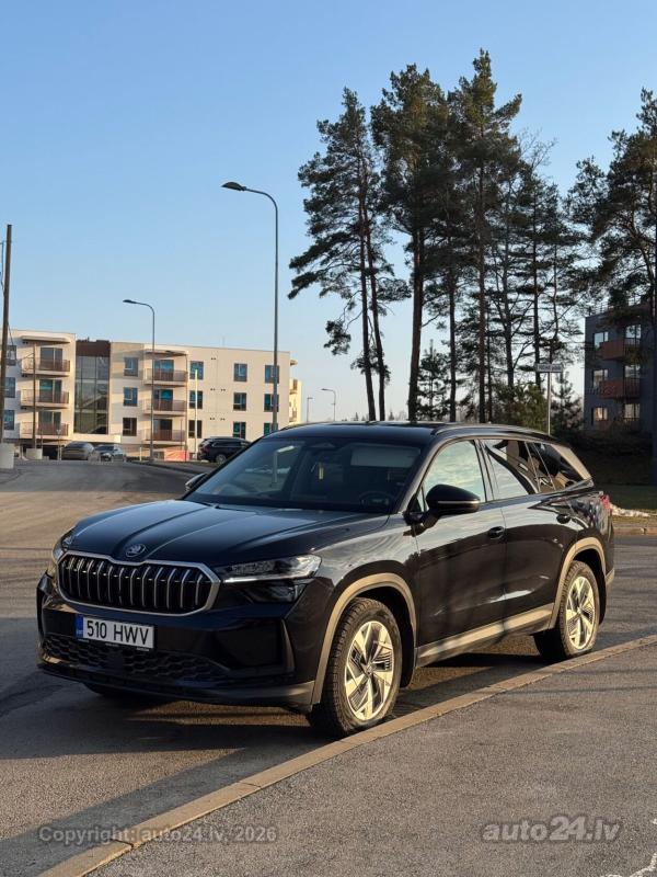 Melns Skoda Kodiaq 2024 Tallina, ar dzinēja tilpumu 1.50 L un nobraukumu 25 tūkst. km par 36800 €, foto 5 vietnē AUTOMOTO.COM.LV