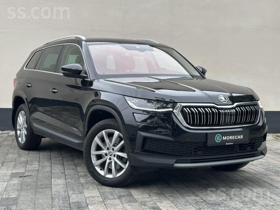 Черный Шкода Kodiaq 2024 в Рига, объемом двигателя 2.00 л и пробегом 64 тыс. км за 33950 €, фото 4 на AUTOMOTO.COM.LV
