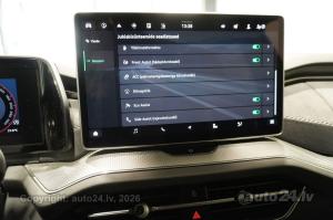 Melns Skoda Kodiaq 2024 Tallina, ar dzinēja tilpumu 2.00 L un nobraukumu 49 tūkst. km par 44900 €, foto 20 vietnē AUTOMOTO.COM.LV