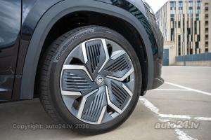 Melns Skoda Kodiaq 2024 Tallina, ar dzinēja tilpumu 2.00 L un nobraukumu 18 tūkst. km par 47900 €, foto 15 vietnē AUTOMOTO.COM.LV