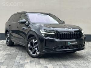 Melns Skoda Kodiaq 2025 Rīga, ar dzinēja tilpumu 1.50 L un nobraukumu 33 tūkst. km par 38950 €, foto 4 vietnē AUTOMOTO.COM.LV