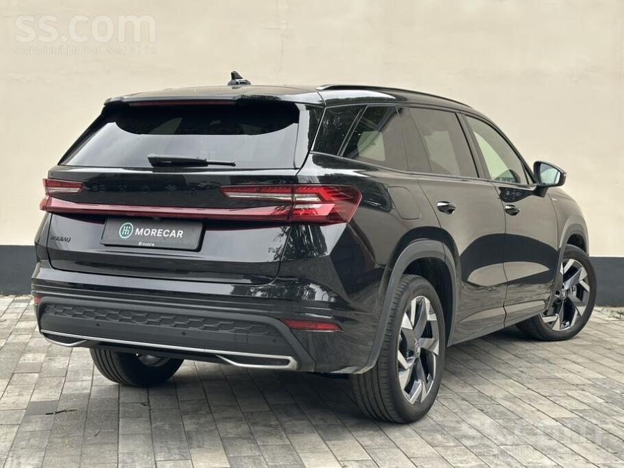 Melns Skoda Kodiaq 2025 Rīga, ar dzinēja tilpumu 1.50 L un nobraukumu 33 tūkst. km par 38950 €, foto 5 vietnē AUTOMOTO.COM.LV