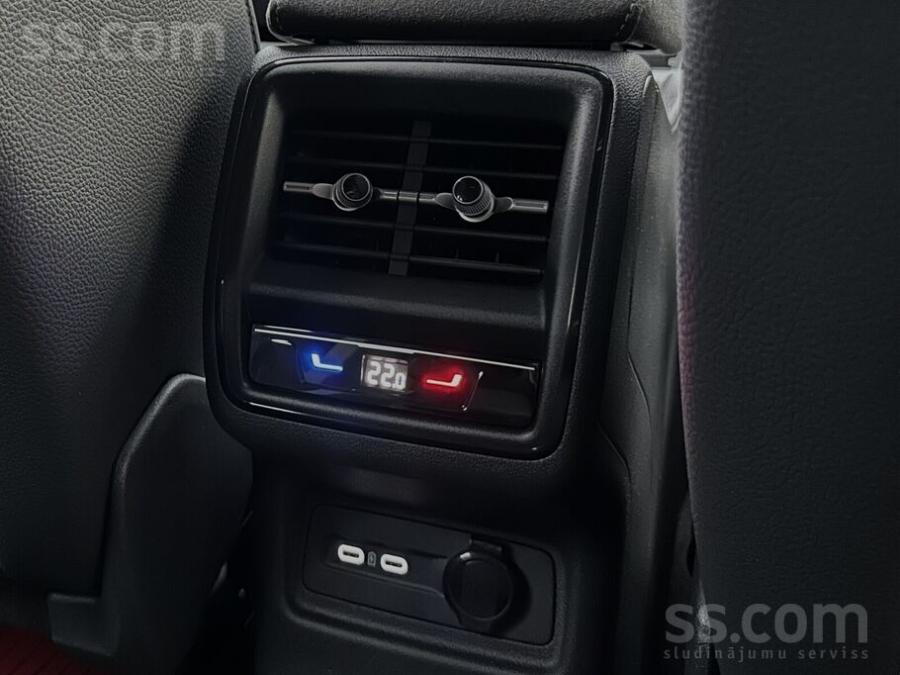 Melns Skoda Kodiaq 2025 Rīga, ar dzinēja tilpumu 1.50 L un nobraukumu 33 tūkst. km par 38950 €, foto 22 vietnē AUTOMOTO.COM.LV