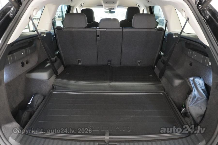 Черный Шкода Kodiaq 2025 в Таллин, объемом двигателя 1.50 л и пробегом 25 тыс. км за 38500 €, фото 8 на AUTOMOTO.COM.LV