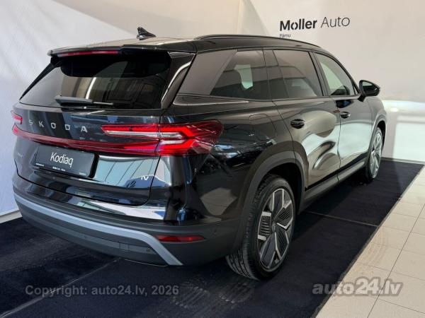 Black Skoda Kodiaq 2026 in Parnu, with an engine capacity of 1.50 L and mileage of 4 thousand km for 51321 €, photo 3 on AUTOMOTO.COM.LV